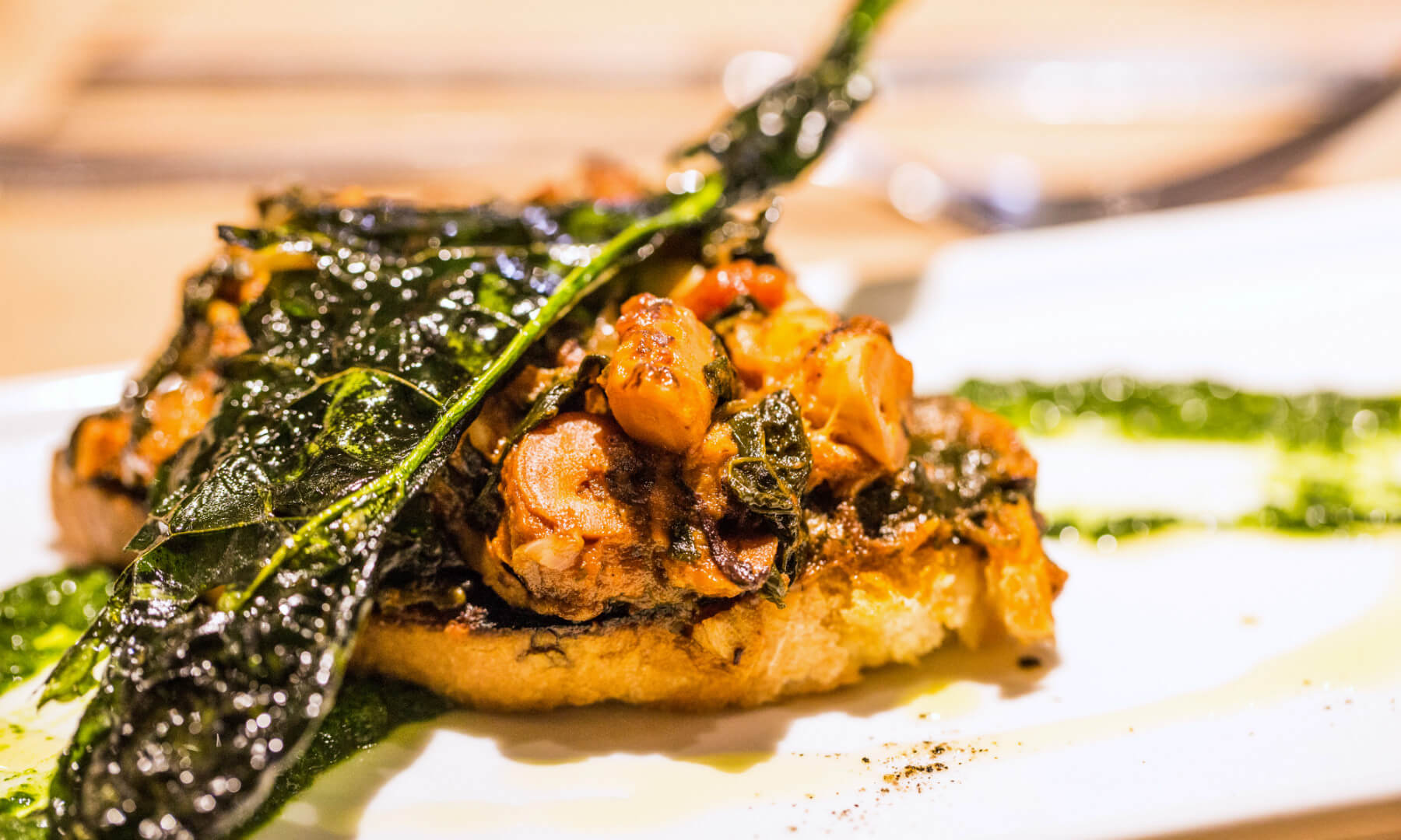 気軽に魚料理を楽しめるダイニングバー Fishing Lab alle Murate | FIRENZE PLUS